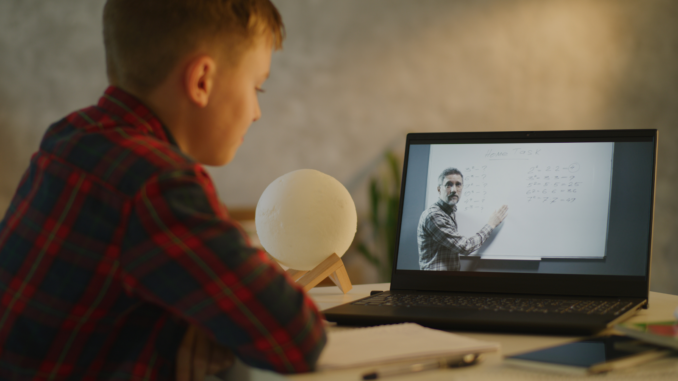 Collaborative Activities to Improve Effectiveness of Online Math Classes