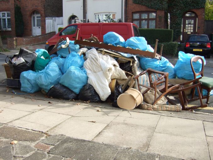 8 Reasons Home Rubbish Removal Is Important - Haaretz daily - Info ...