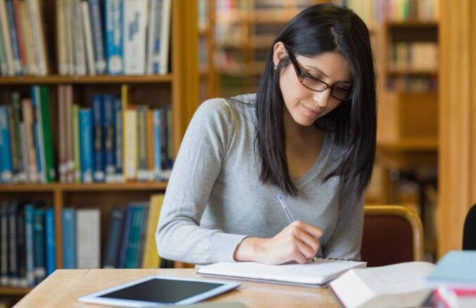 How to Write an Essay Fast: Tips from Experts