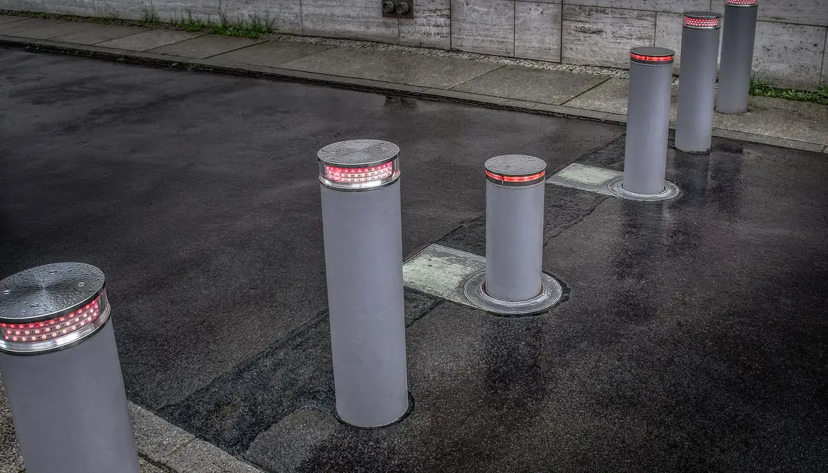 Ahead of the Curve: Emerging Trends in Removable Bollard Designs - Haaretz daily - Info & News ...